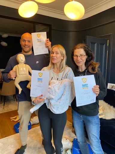 Kate Lawler takes family first aid class with Daisy First Aid - Daisy ...